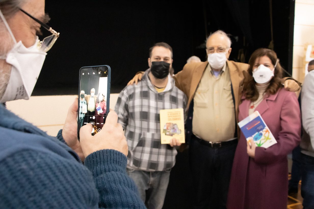 Aula Inaugural com Emir Sader fala sobre o Brasil no Século 21 ...