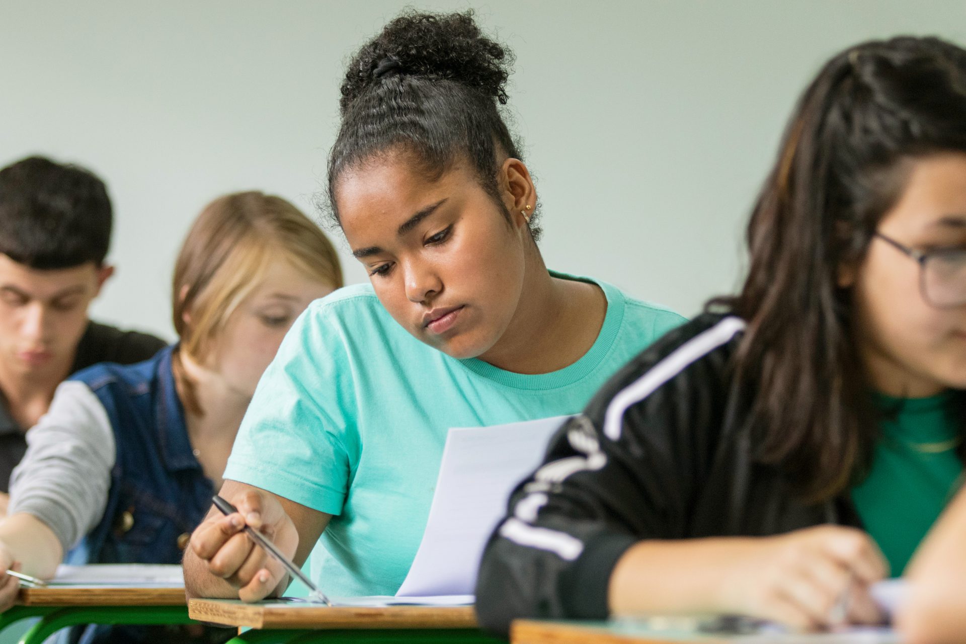 UEPG aplica provas do Vestibular neste domingo (11) para 7,7 mil ...