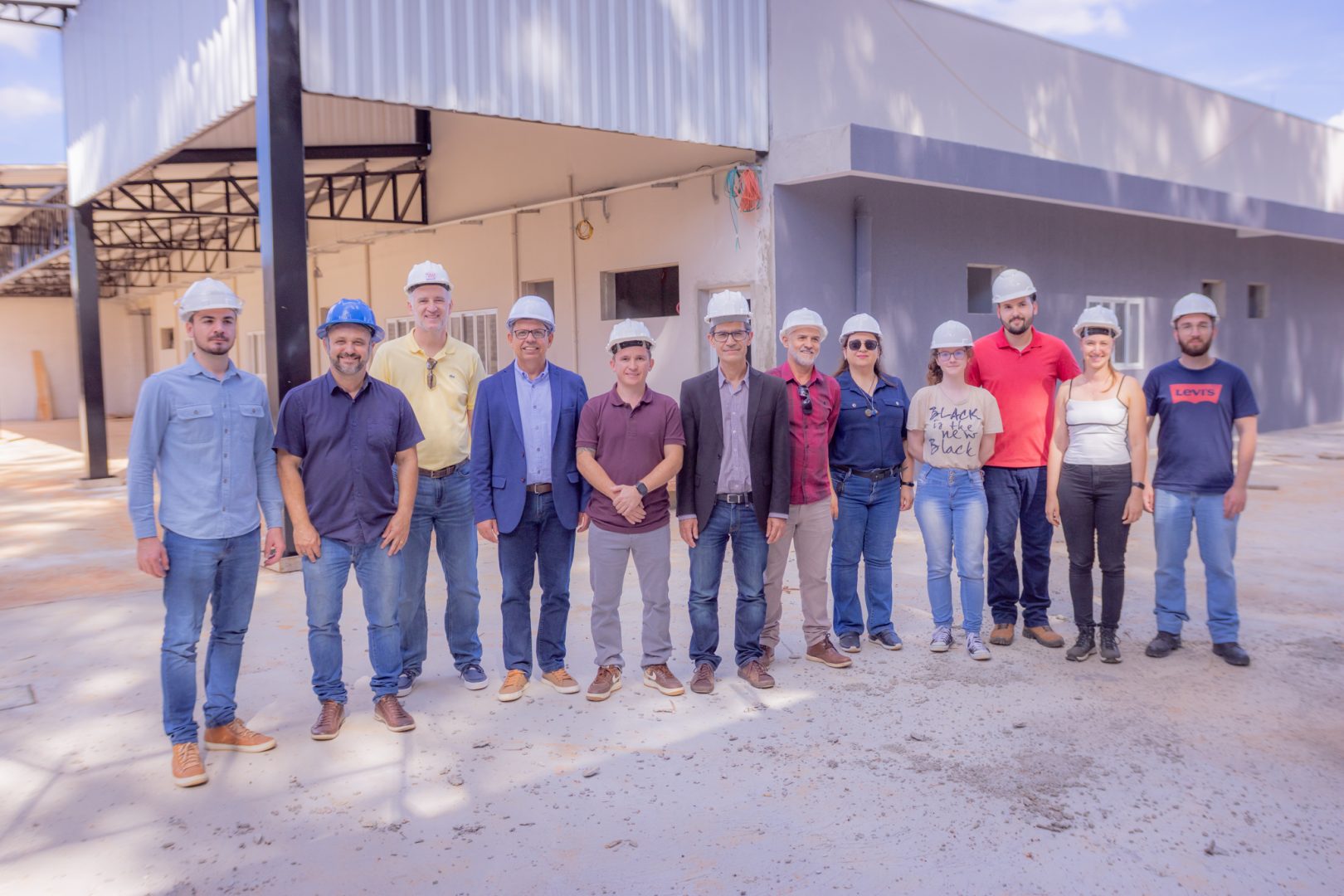 Deputado Rodrigo Estacho acompanha evolução das obras da Polícia ...